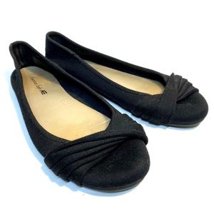 American Eagle by Payless Shoes | Magenta Ballet Flats | Poshmark